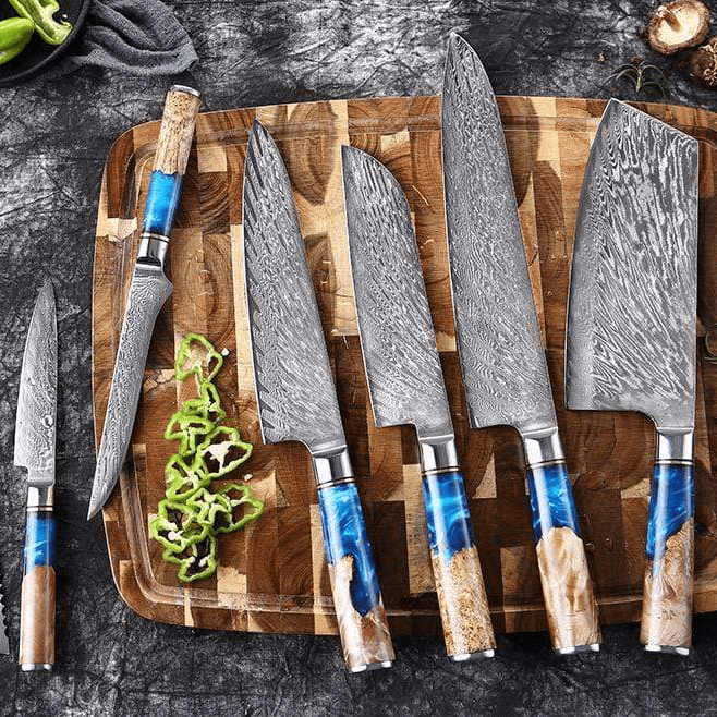 SAKUTO (作東) Japanese Damascus Steel Kitchen Knife Set With Blue Handle ...